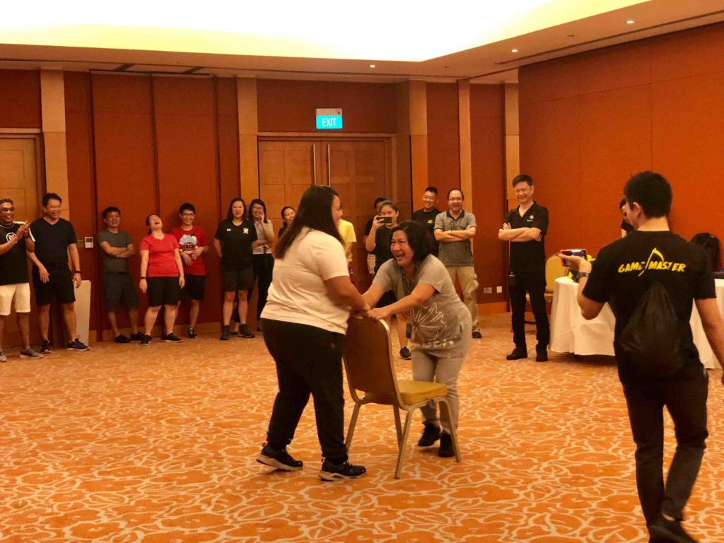 25 Interesting Ice Breaker Games For Your Next Team Meeting